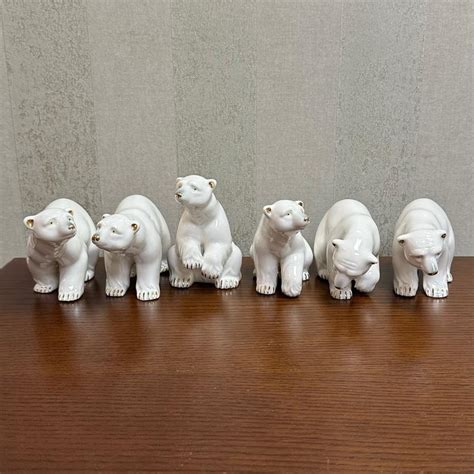 Фарфорова статуетка Shudehill «білий ведмідь — ціна 3500 грн у каталозі Статуетки Купити