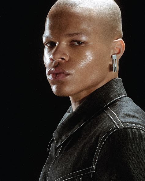 E I L I E Π Eilien World • Instagram Photos And Videos