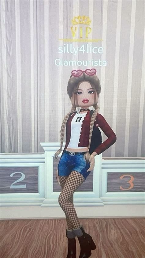 2014 Vibes Dress To Impress In 2024 Cute Halloween Costumes Hipster Dress Dress To Impress