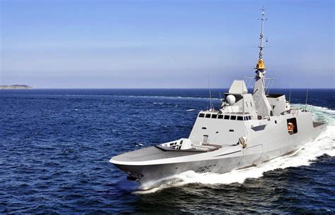 types of naval sonar systems variable depth sonar vs towed array sonar