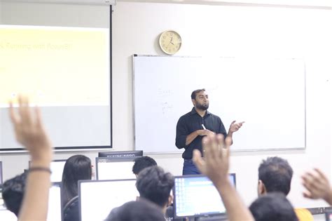 Consultancy Analytic Hub