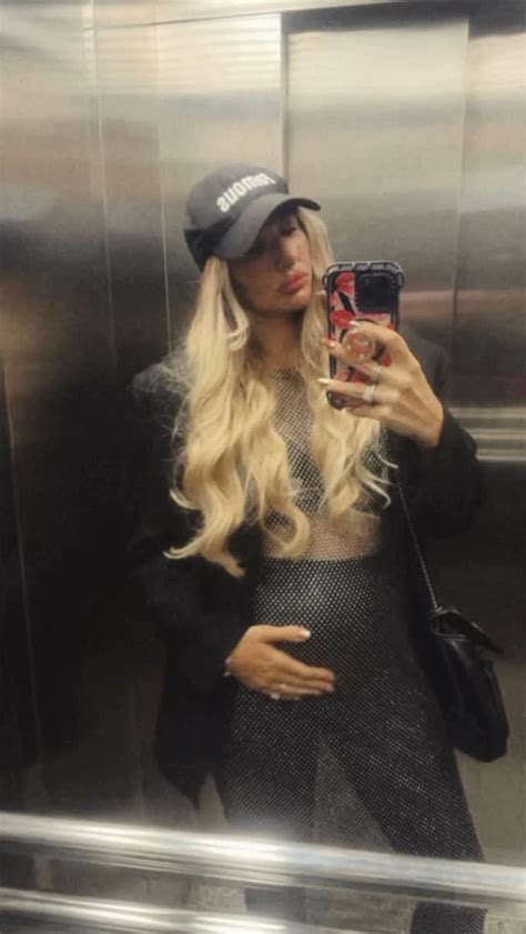 Nuki Koshkelishvili ახალი ჰიგიენური პომადა ქენდი 🍭 ფასი 29₾ კანონმდებლობა პროდუქტი