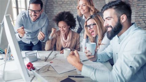 4 Ways To Keep Busy Learners Engaged With Elearning Interactivity