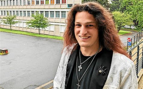 À Concarneau Avec Antoine Lhabit Ne Fait Pas Le Moine Le Télégramme