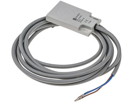 RS PRO Capacitive Block Style Proximity Sensor Mm Detection PNP Output V Dc IP RS