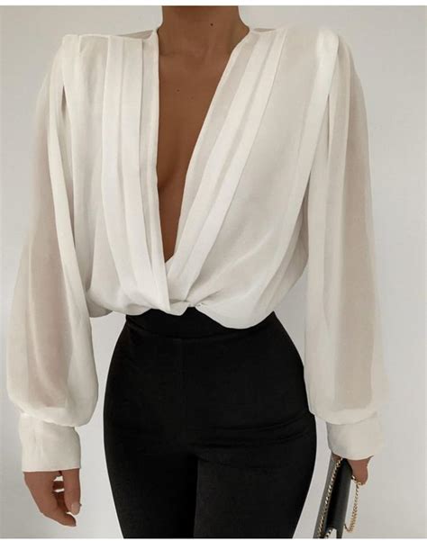 Pin By Mahara H On Ldy 5 Long Sleeves Bodysuit Outfit Fashion Body