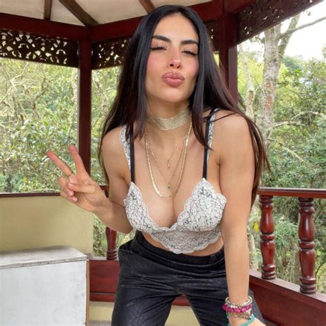 Top 15 Hot And Sexy Colombian Women And Girls 2024