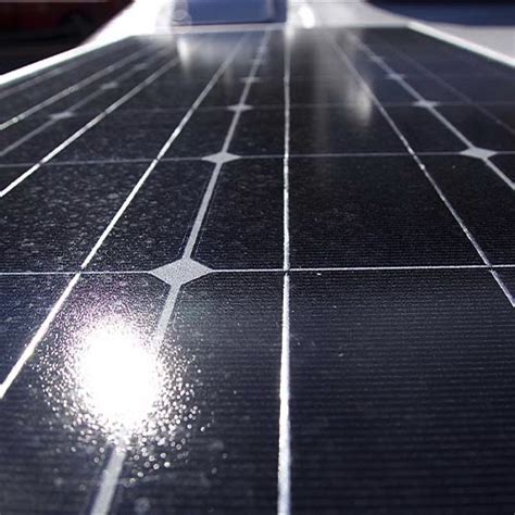 Колко голяма площ изискват слънчевите панели За 5 Kw фотоволтаична централа колко площ е