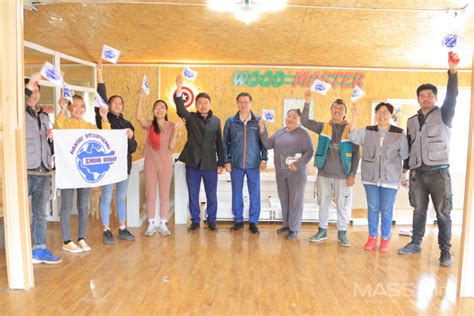 Жижиг цехийг томоохон үйлдвэр болгон хөгжүүлсэн Б Батзориг “Хөдөлмөрийн хүндэт” медаль хүртлээ