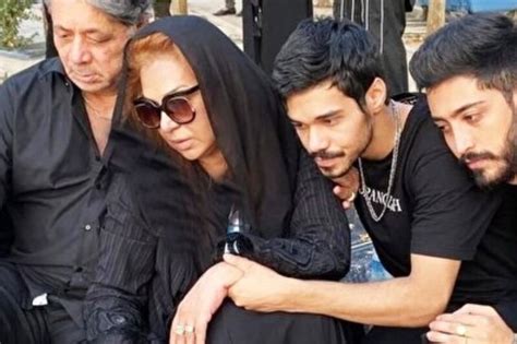 ببینید گریه سوزناک و تلخ نسرین مقانلو در فراغ پسرش ارشیا با حضور پسر دیگرش آرین و کادر پزشکی