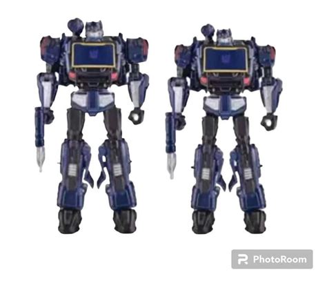 Used Photo Editing To Make The Reactivate Soundwave Look Better R