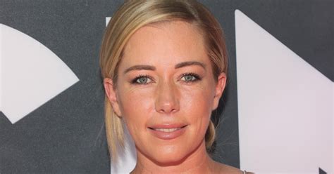 Kendra Wilkinson Divorce 2024
