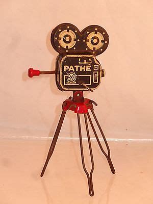 Vintage Marx Pathe News Car Movie Camera Wind Up Tin Litho Toy Antique