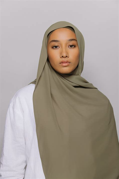 Thyme — Instant Chiffon Hijab With Built In Magnets