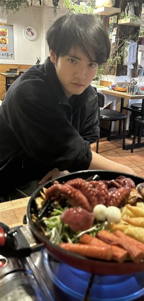 Pin Oleh Alex Di Eijiiiiiiiii Artis