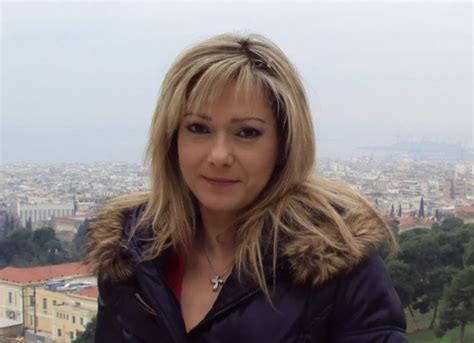 Ντίνα Παππά Πέθανε ξαφνικά σε ηλικία 52 ετών η δημοσιογράφος Το