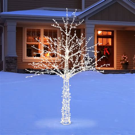 How To Put Twinkle Lights On Tree At Antionette Murphy Blog