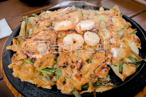 해물파전 오징어파전 파전 Food 무쇠 사진이미지일러스트캘리그라피 Nheeyaa0112작가