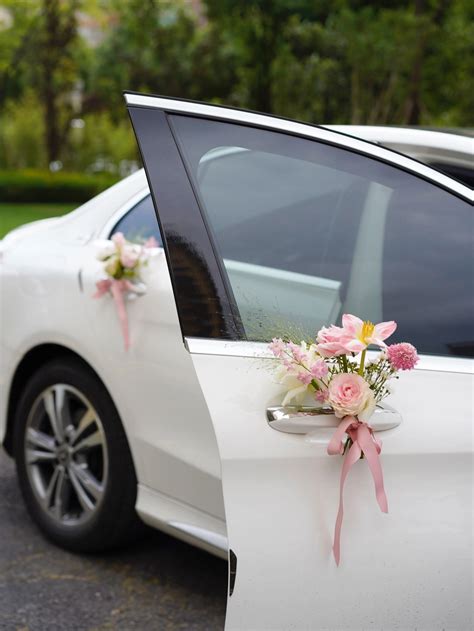 Bridal Car Arrangements Wedding Car Decorations Wedding Car Deco Wedding Decor Photos
