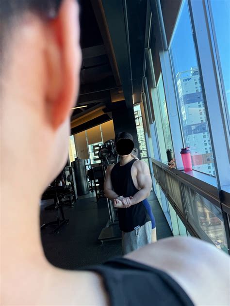 대상혁 팔 운동건강아싸 에펨코리아