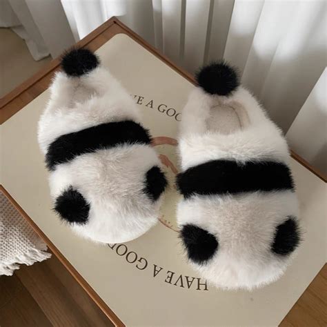 겨울준비 귀여운 판다 강아지 털실내화 방한 털슬리퍼 에이블리