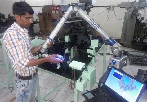 Coordinate Measuring Machine Portable Coordinate Measuring Machine