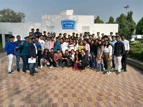 khyati satija on linkedin experience industryvisits motherdiary