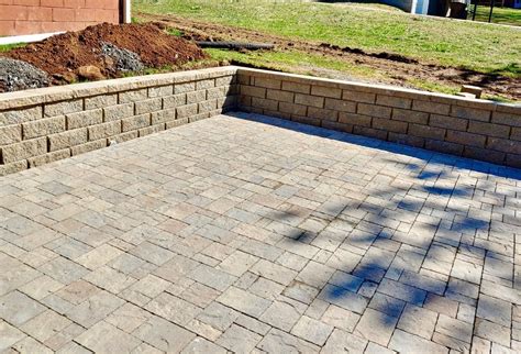 Belgard 3 Piece Laffit Paver Patio In Savannah Color Belgard Paver