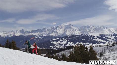 Free Vixen Ski Bunny Sonya Has Vehement Sex In The Alps Porn Video Hd