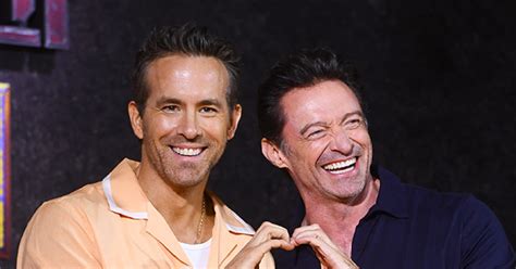 [st포토] 라이언 레이놀즈 휴 잭맨 데드풀과 울버린의 하트