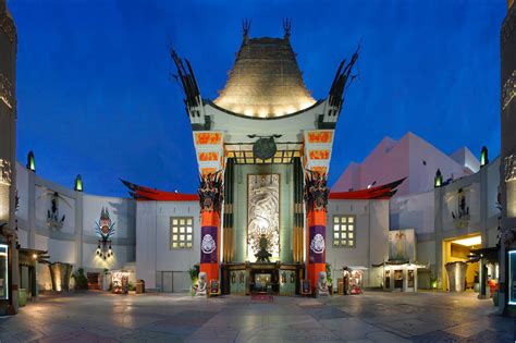 Tcl Chinese Theatre The Story Of An La Icon Discover Los Angeles