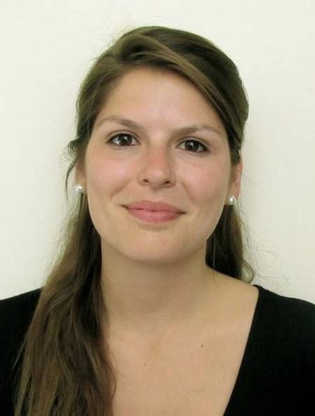 Olympe Courage General Electric Healthcare à Paris Viadeo