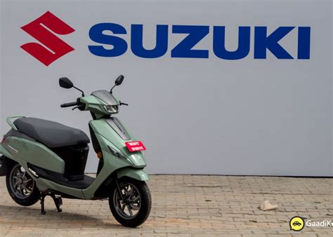 2025 Suzuki Access Colors Green Blue Black White Beige Gaadikey