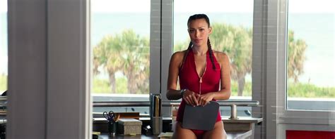 Ilfenesh Hadera Nua em Baywatch Marés Vivas Ilfenesh Hadera Nua em Baywatch Marés Vivas