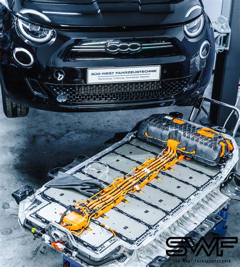 Fiat 500e Hochvolt Batterie Reparatur Süd West Fahrzeugtechnik