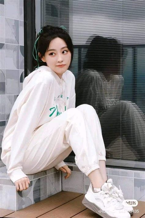 Ghim của MiMi Yang trên Chúc Tự Đan Zhu XuDan 朱绪丹 Bambi Nữ thần Nữ diễn viên