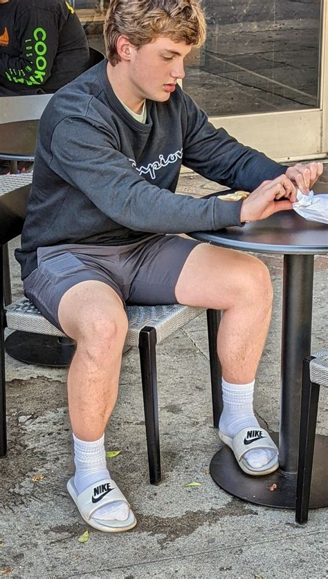 Pin By Jay Esper On Poses In Men In Tight Pants Body Reference Poses Guys