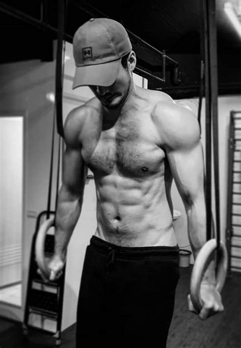 แจกวารปนายแบบไตหวนสดแซบ Hung Yee Chan ทพกความใหญมาเตมกระเปา ตอยหอย เกาะตดเนตไอดอ