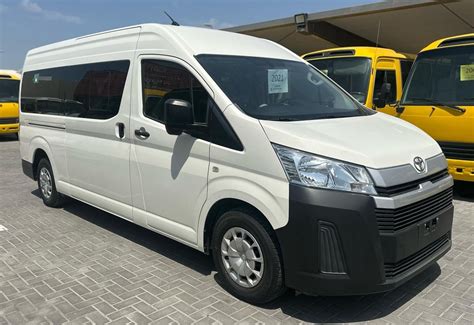 Used Toyota Hiace Gl High Roof Commuter 3 5l M T 2021 For Sale In
