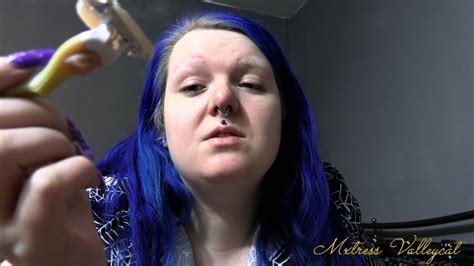 Mxtressvalleycat Shaving Off My Eyebrows Manyvids