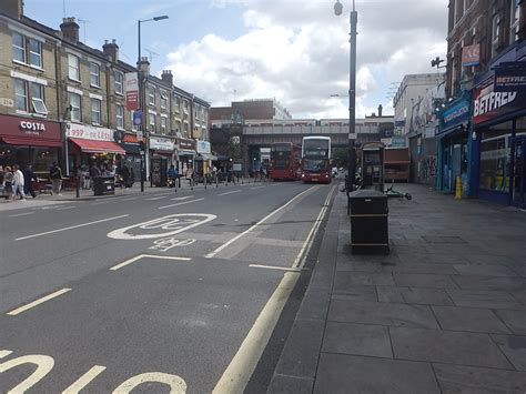 Riding The Sl8 Bus Between Shepherds Bush Market And Uxbridge Stations 16th July 2023 « The