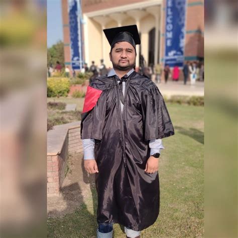 Bzu 18thconvocation Computerscience Master Medalofhonor Blessed Graduation Muhammad