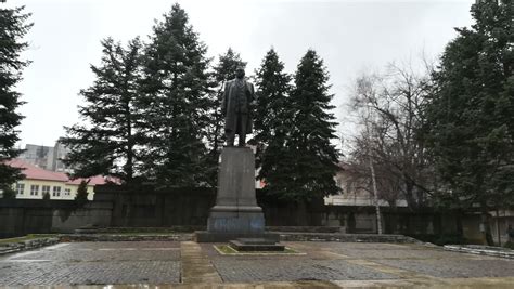 Паметник на Христо Михайлов Монтана