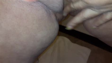 练习在嘴里撒尿我希望你喜欢香草猫奶昔的味道 练习在嘴里撒尿我希望你喜欢香草猫奶昔的味道