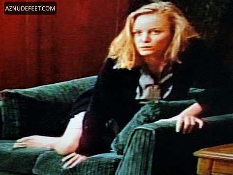 Jennifer Cooke Feet Aznudefeet