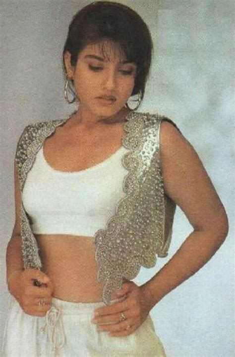 Raveena Tandon Hot Pose Veethi