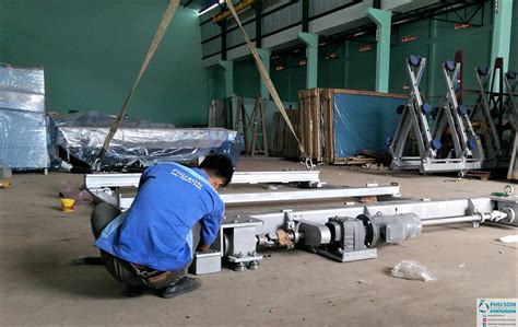 Humam Big Size Two Side Multi Point Glass Loading Robot