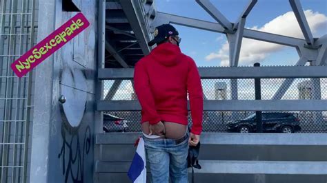 Guy Uses Dildo On On Bridge ThisVid Com