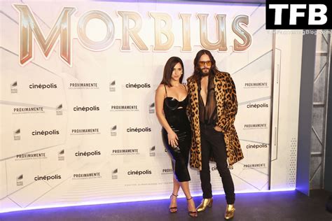 Adria Arjona Sexy 25 Photos Sexy E Girls