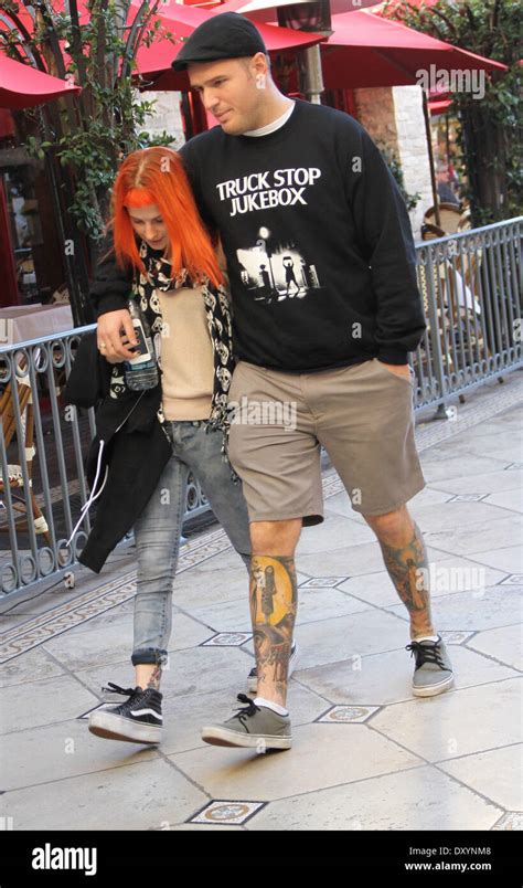 Hayley Williams And Chad Gilbert Hi Res Stock Photography And Images Alamy